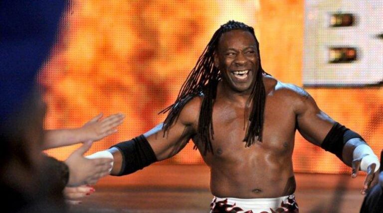 Booker T Wants To See A Revamp In WWE Women's Division