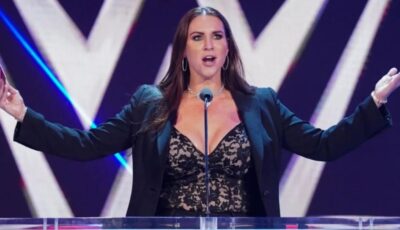 WWE CEO Stephanie McMahon Applauded For Keeping Track Of Wrestling ...