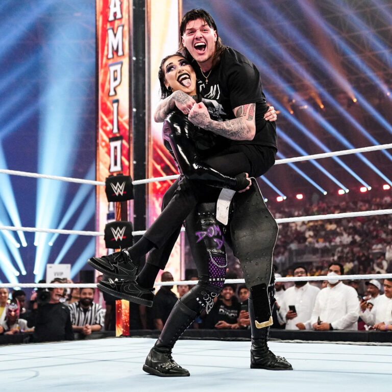 Rhea Ripley: Age, Height, Weight, Boyfriend, Net Worth, Family, Injury ...