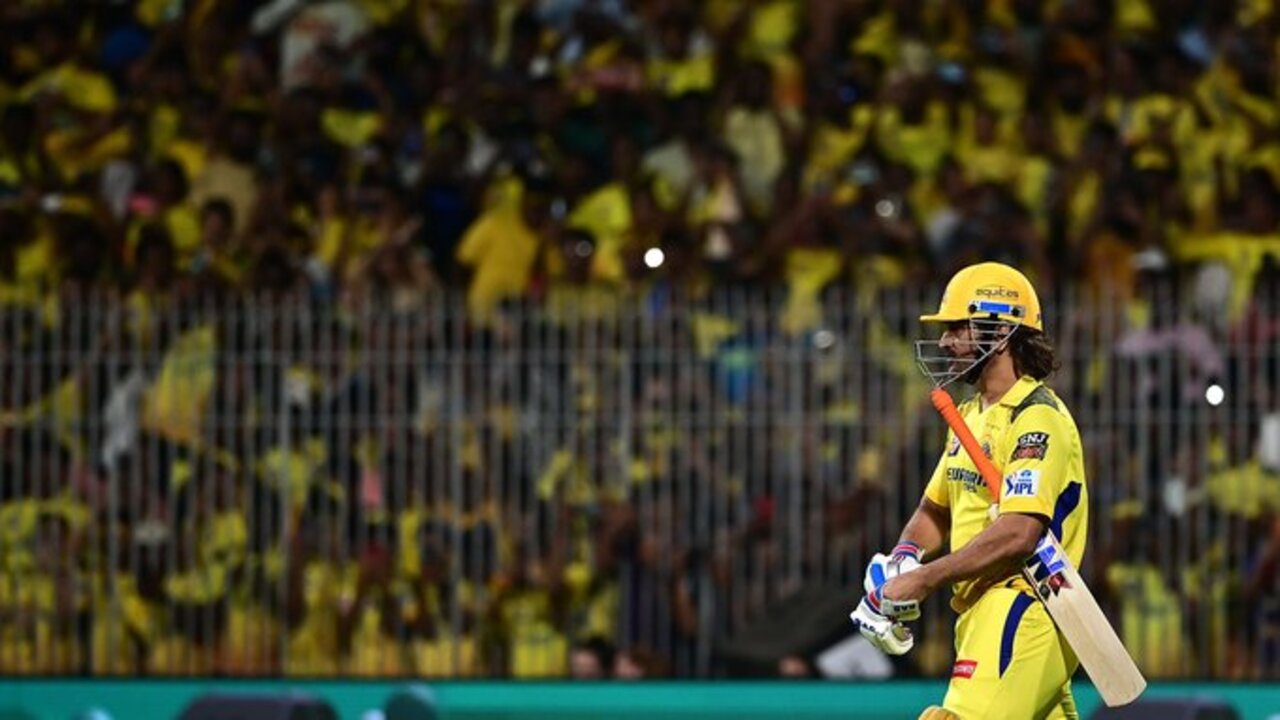 MS Dhoni To Retire Before IPL 2025? Former CSK Captain Gives An ...