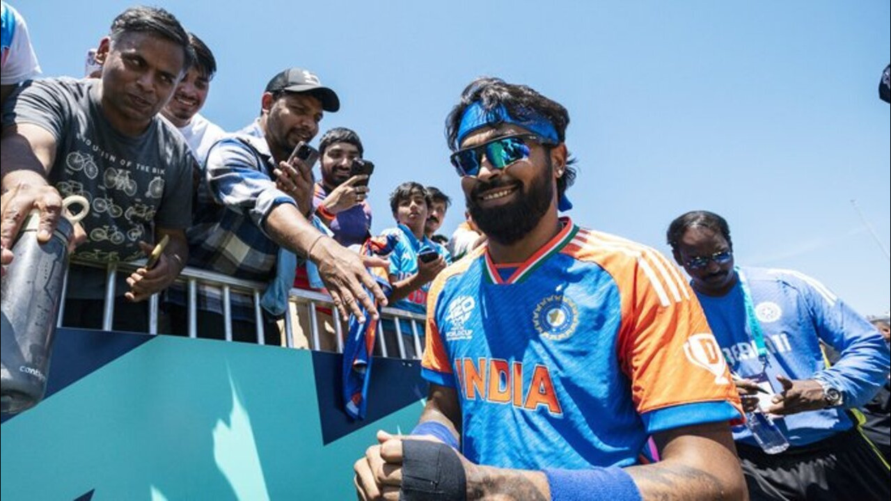 Hardik Pandya Remarks On Mumbai Crowd After T20 World Cup Victory Parade